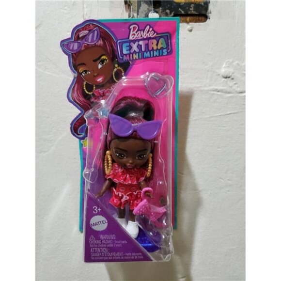 barbie extra | Toys | Barbie Extra Mini Minis Doll With Burgundy Hair ...